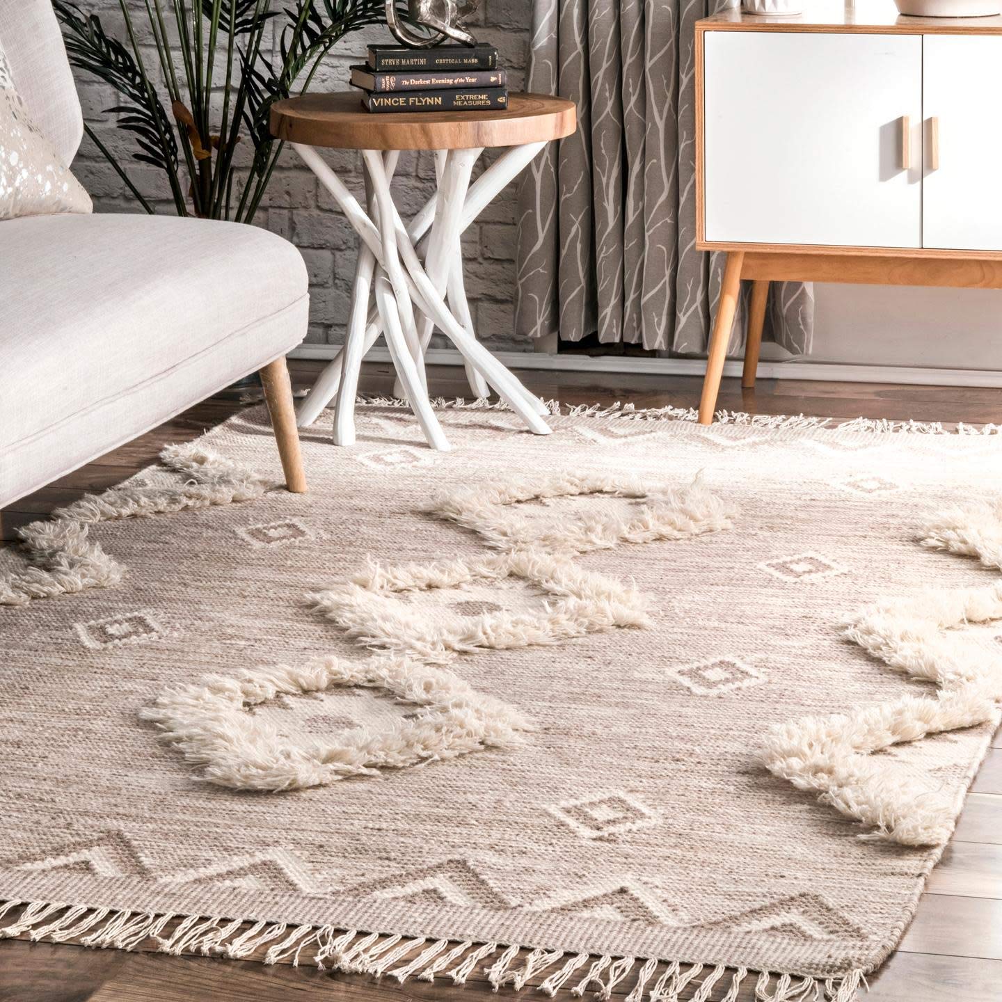 nuLOOM Savannah Moroccan Tasseled Wool Area Rug, 4x6, Beige