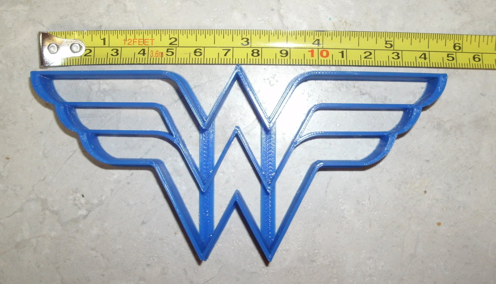 WOMAN SUPERHERO W DETAILED COOKIE CUTTER BAKING TOOL USA PR511