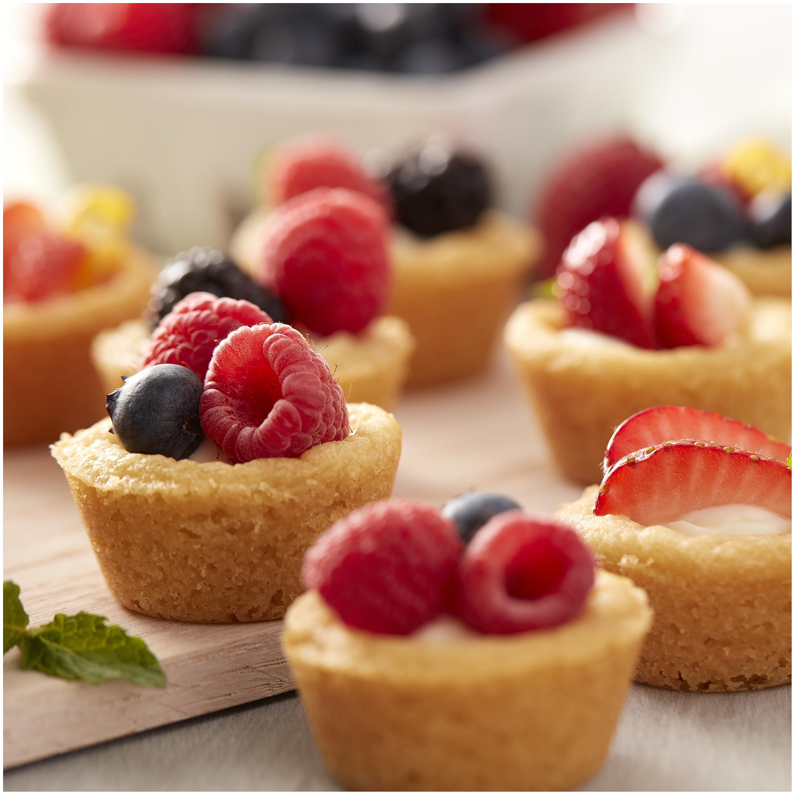 Wilton mini muffin pan, Silver