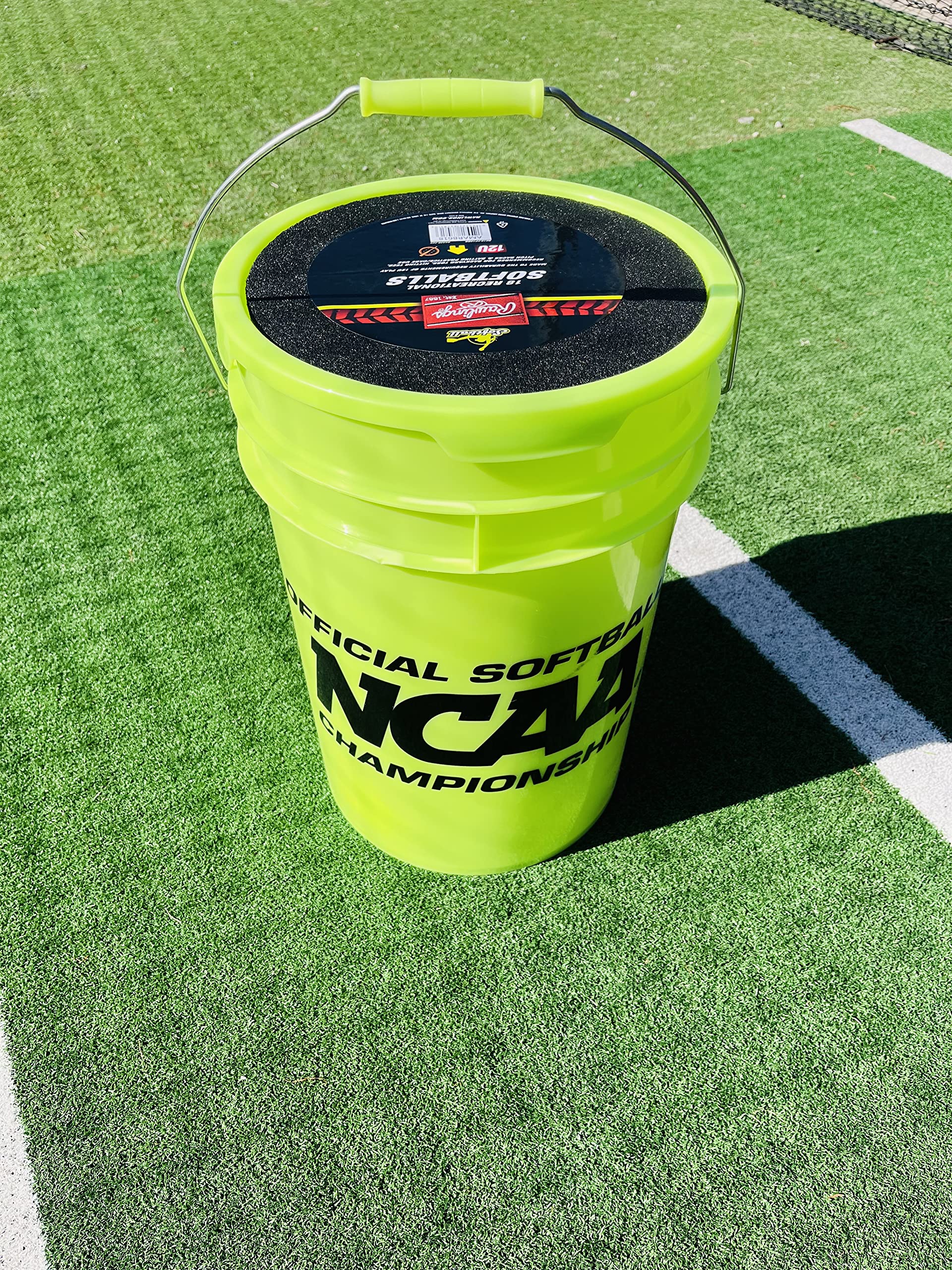 Rawlings | Bucket of 18 Practice Softballs | All Ages | 12" | Synthetic Cover