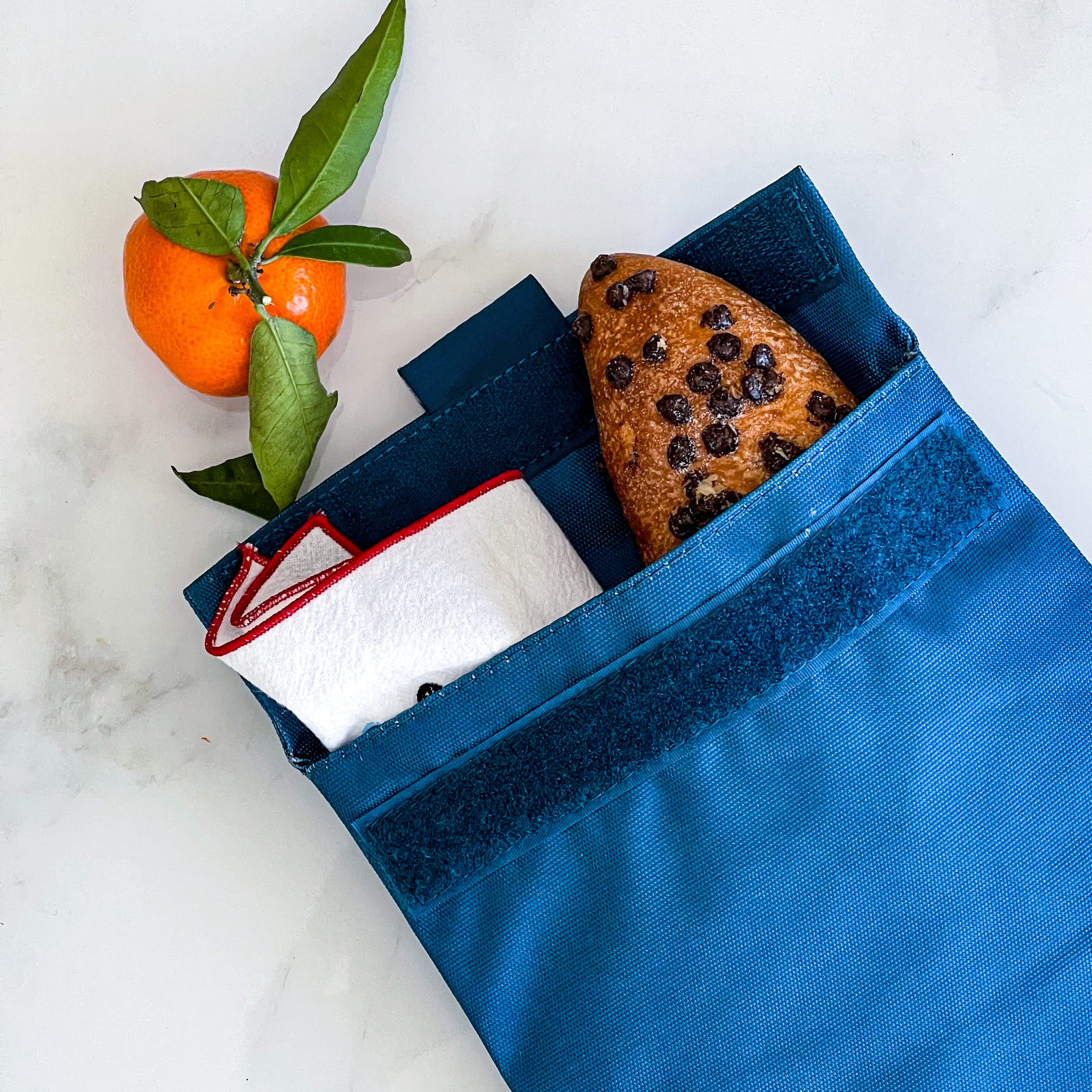 Yumbox Sandwich Bag/Snack Bag, Reusable Fabric, Washable, Food Safe, BPA Free, 8 x 7.5in (Navy)