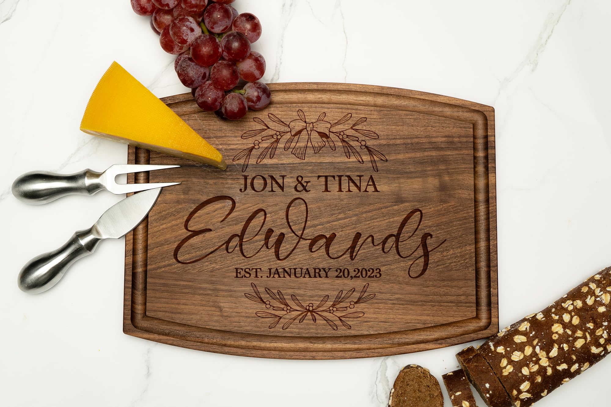 Tayfus Personalized Christmas Cutting Board Collection - Unique Christmas Themed Custom Engraved Chopping Blocks - Perfect Customized Gift Idea For Couples, Friends, Families And Parents