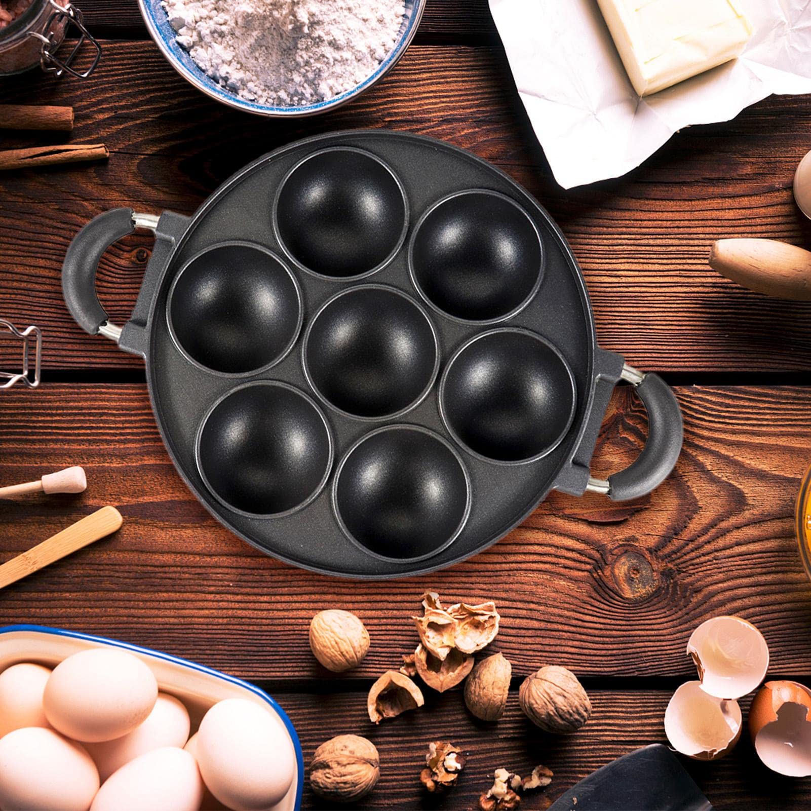 Shakven Cast Iron Biscuit Pan - Cake Pan with Handles, Pre-Seasoned Baking Set 7 Cake Baking Tray - Cake Pan for Scones, Cornbread, Muffins, Cup Cakes and Brownies