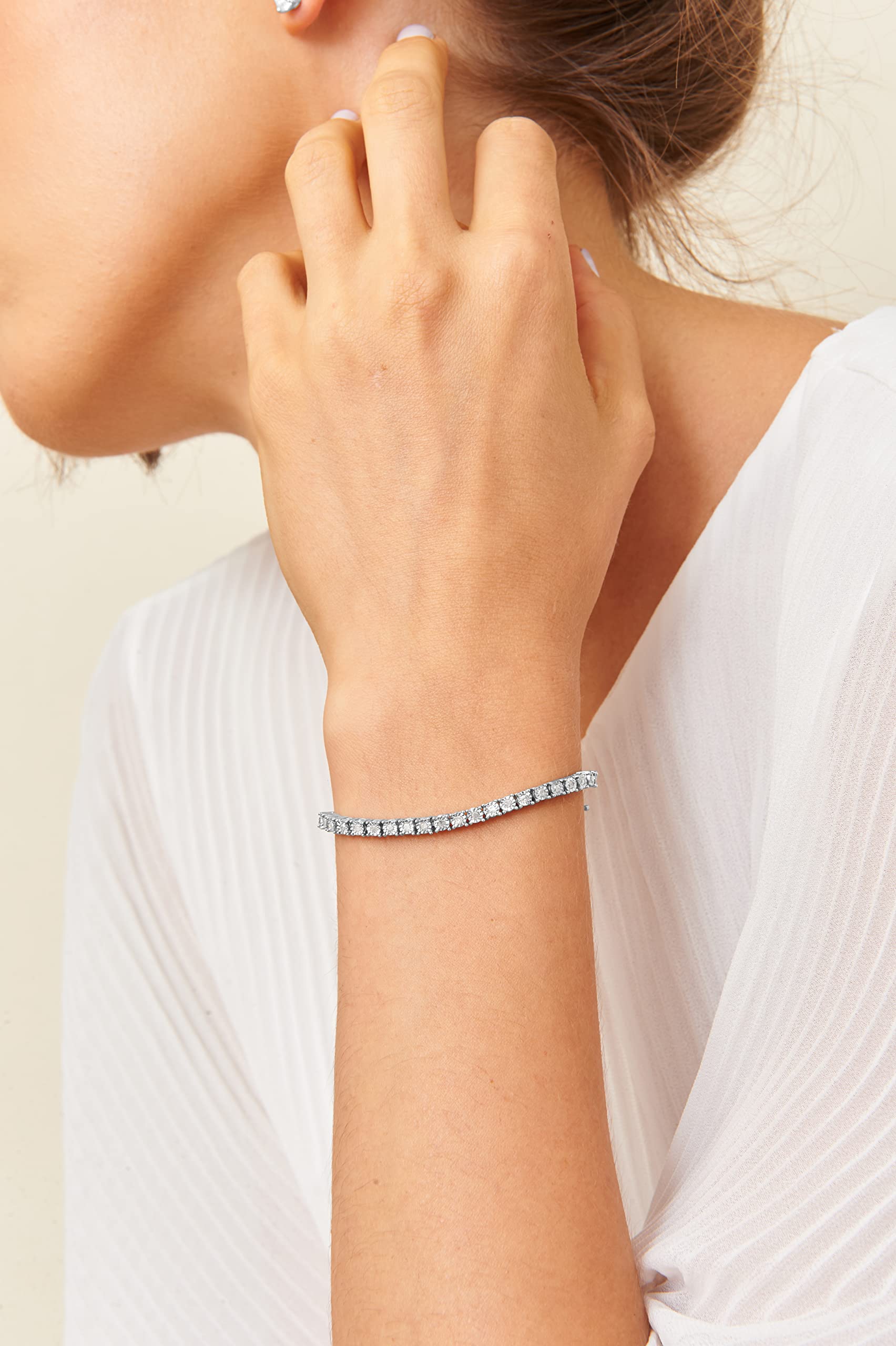 Original Classics .925 Sterling Silver 1.0 Cttw Miracle-Set Diamond Round Faceted Bezel Tennis Bracelet (I-J Color, I3 Clarity) - 7"