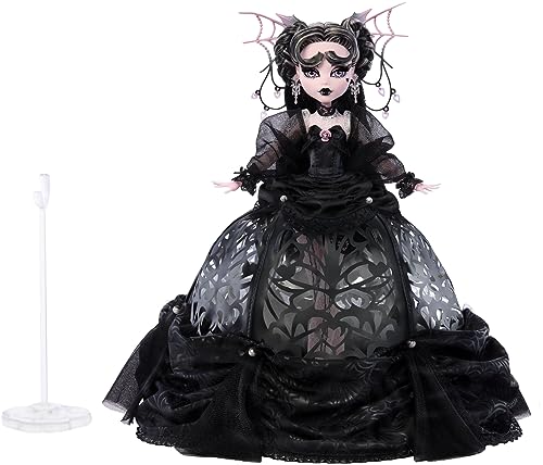 Monster High Draculaura Doll, Vampire Heart in Extravagant Black Ballgown with Elegant Headpiece & Accessories