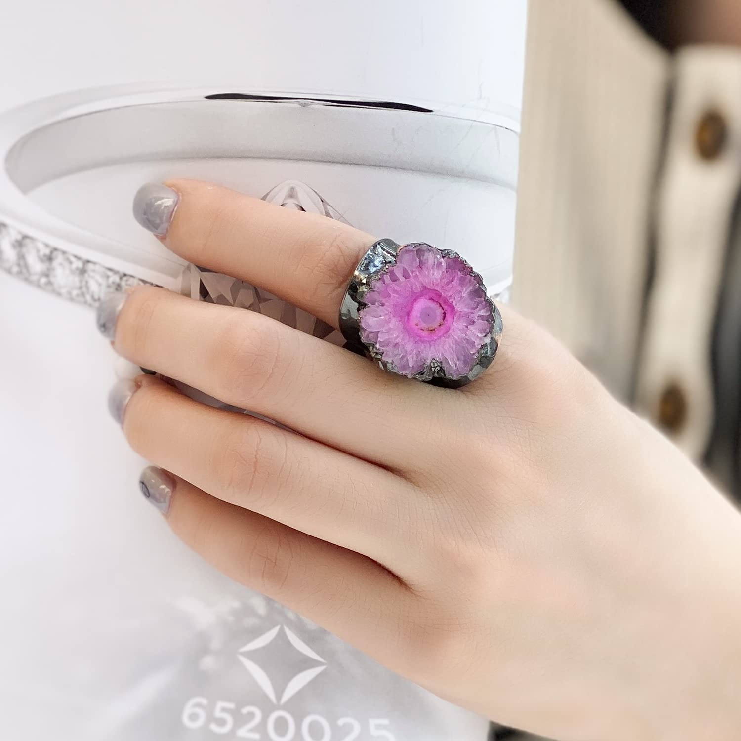 VIENNOIS Natural Purple Agate Slices Ring Vintage Quartz Crystal Stone Adjustable Open Wide Gemstone Ring Handmade Jewelry (Purple)