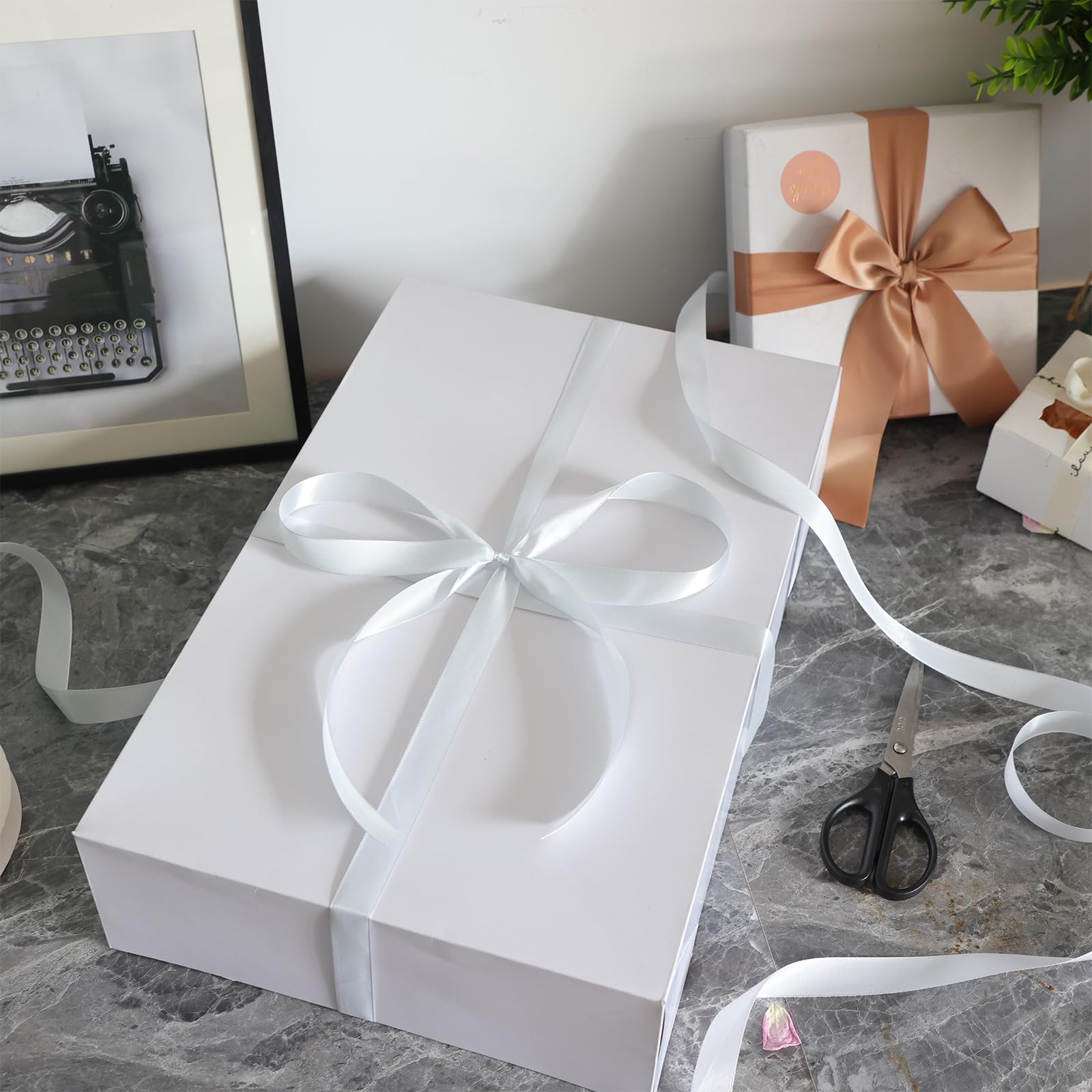 Moretoes 12 Pack Large Gift Boxes with Lids and Extra Depth (X-Large Shirt Robe Boxes Bulk for Wrapping Gifts) for Christmas Presents, Holidays, Birthdays (17 x 11 x 4)