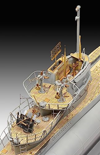 Revell Germany Level 1/72 Germany Naval Submarine Type VIIC / 41 (Premium Edition) Model 05163, RV05163