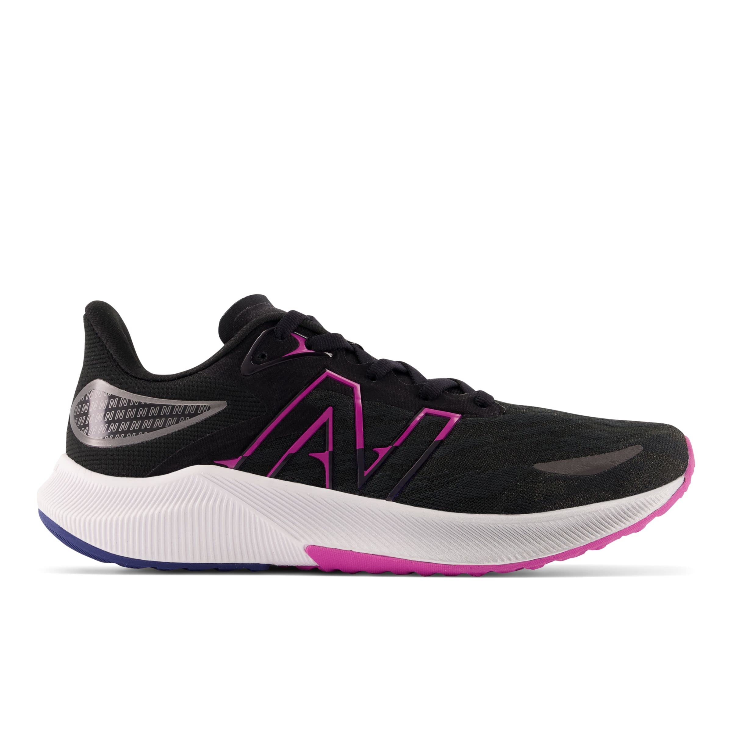 New Balance Women's FuelCell Propel V3 Running Shoe, Black/Magenta Pop, 7 Wide