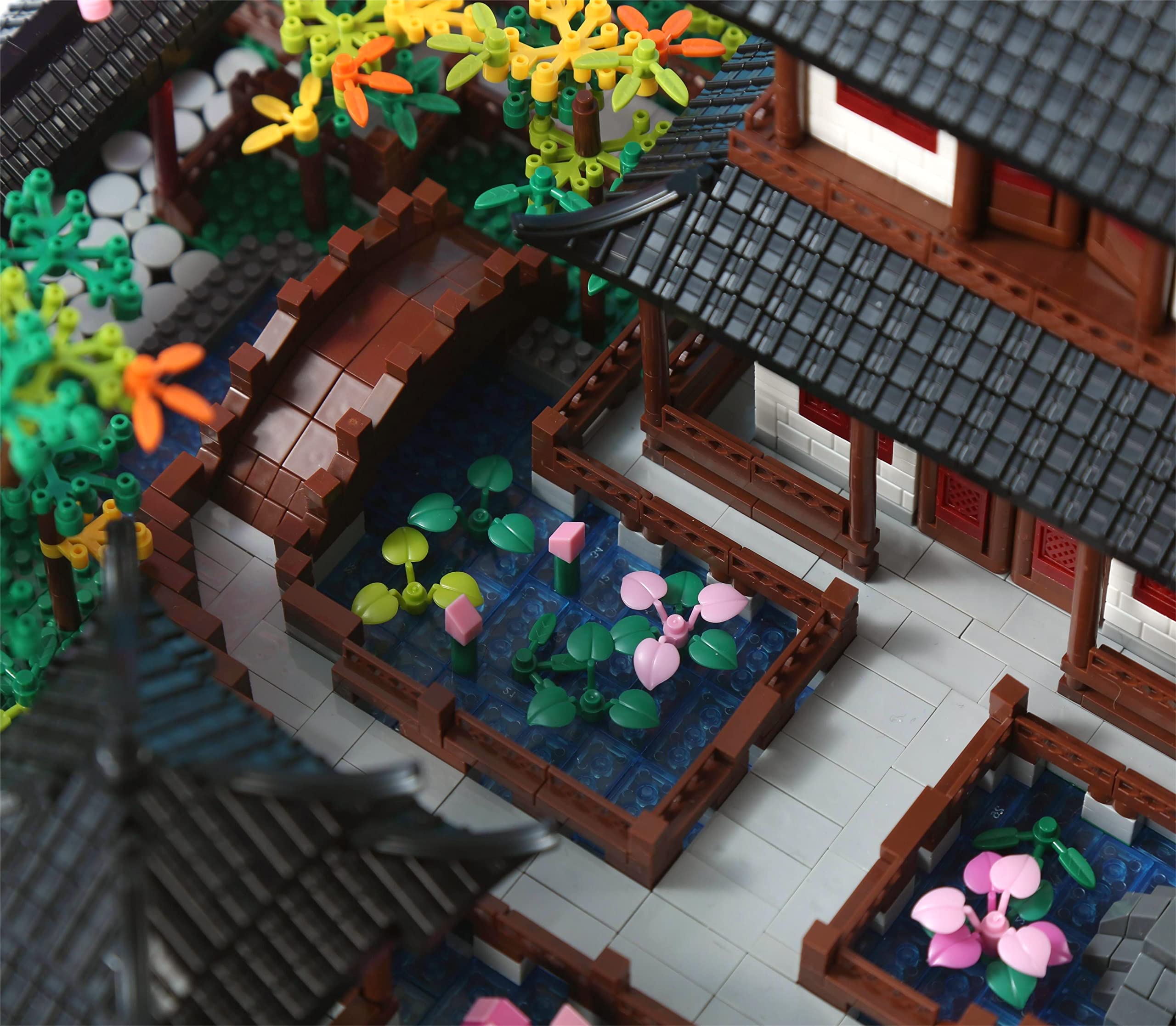 Yushinv 4997 PCS Cherry Blossom Tree Building Set with Gift Box, Original Scene Music Cherry Bonsai Tree Building Sets(Type :Symphony), Sakura Tree House Building Kit, Cherry Bonsai Tree Building Set