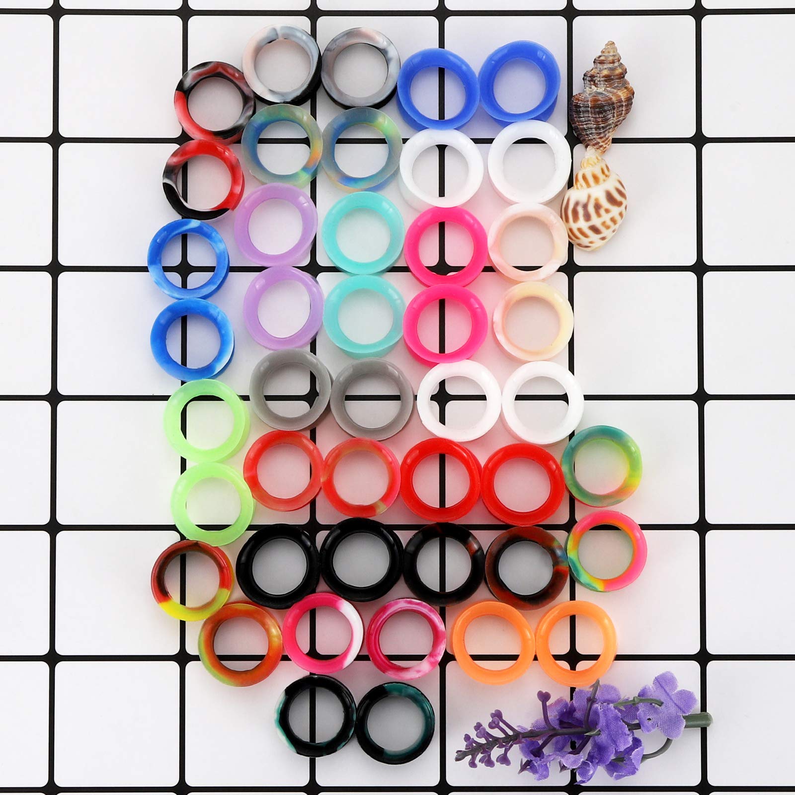 Stuppendux 22Pairs Soft Silicone Tunnels Ear Gauges Tunnels Plugs Stretchers Expander Mix Set for Women Men 1/2" 12mm