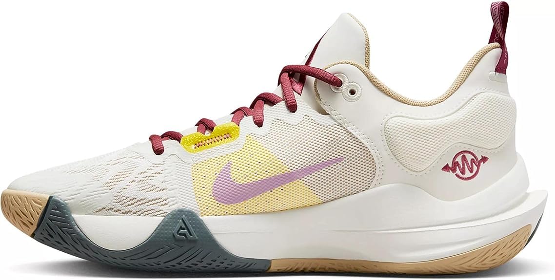 Nike Men's Giannis Immortality White/Metallic Gold-Black (CZ4099 100) (Sail/Rattan/Yellow Strike/Smoke Grey, us_footwear_size_system, adult, men, numeric, medium, numeric_12)