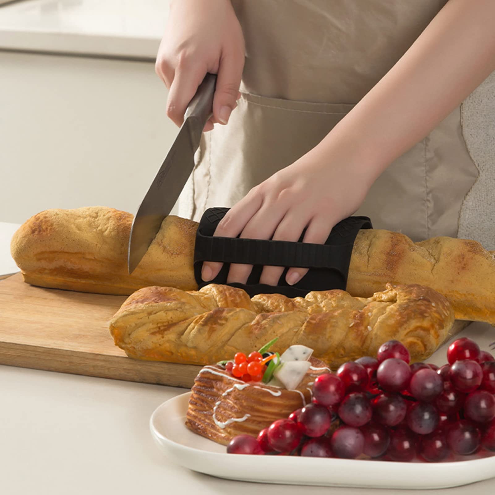 Silicone Assist Hot Handle Holder, Anti-scalding Clip, Oven Gloves Cooking Pinch Mitts, Pot Sleeve Heat Resistant Kitchen Potholders, Hands Guard Kitchen Gadget for Cooking, Picnic Black