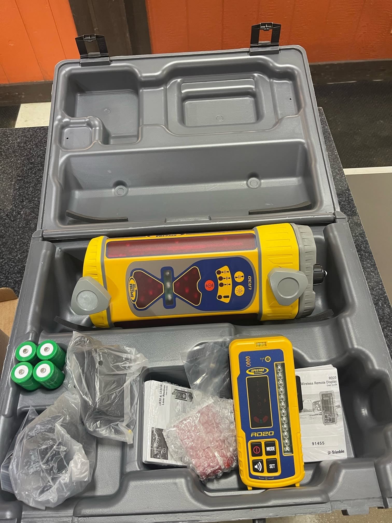 TRIMBLE SPECTRA LR30W, RADIO, REMOTE DISPLAY