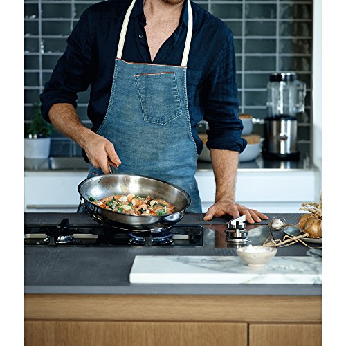 WMF Frying pan uncoated Ø 20cm Profi Made in Germany Pouring Rim Stainless Steel Handle Cromargan Stainless Steel Suitable for Induction Dishwasher-Safe