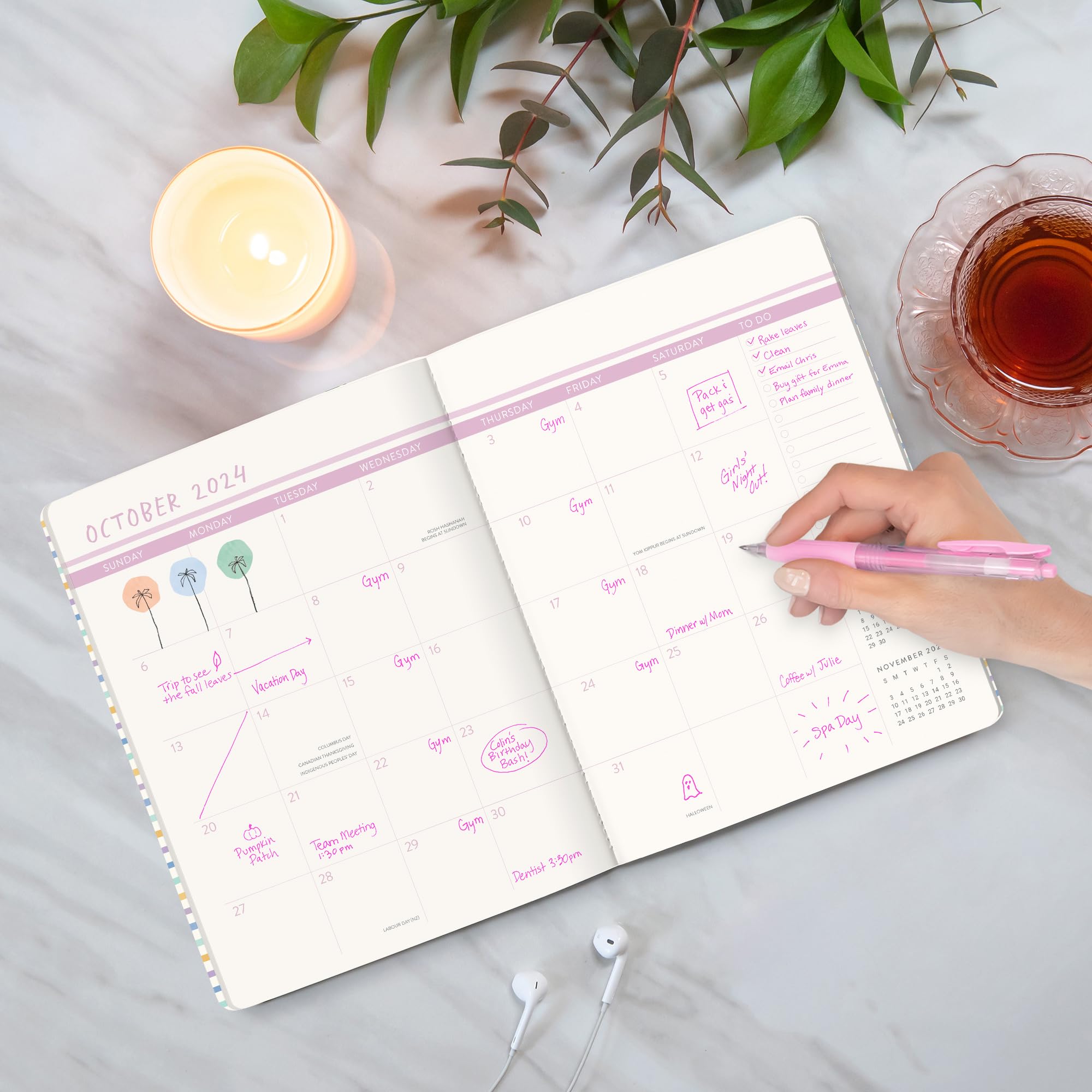 Orange Circle Studio Planner 2024, Just Right Monthly Calendar, Cute Notebook for To Do List, Appointment Book for Planning, With Storage Pocket & Elastic Closure, 17-Month Agenda for School/Work,