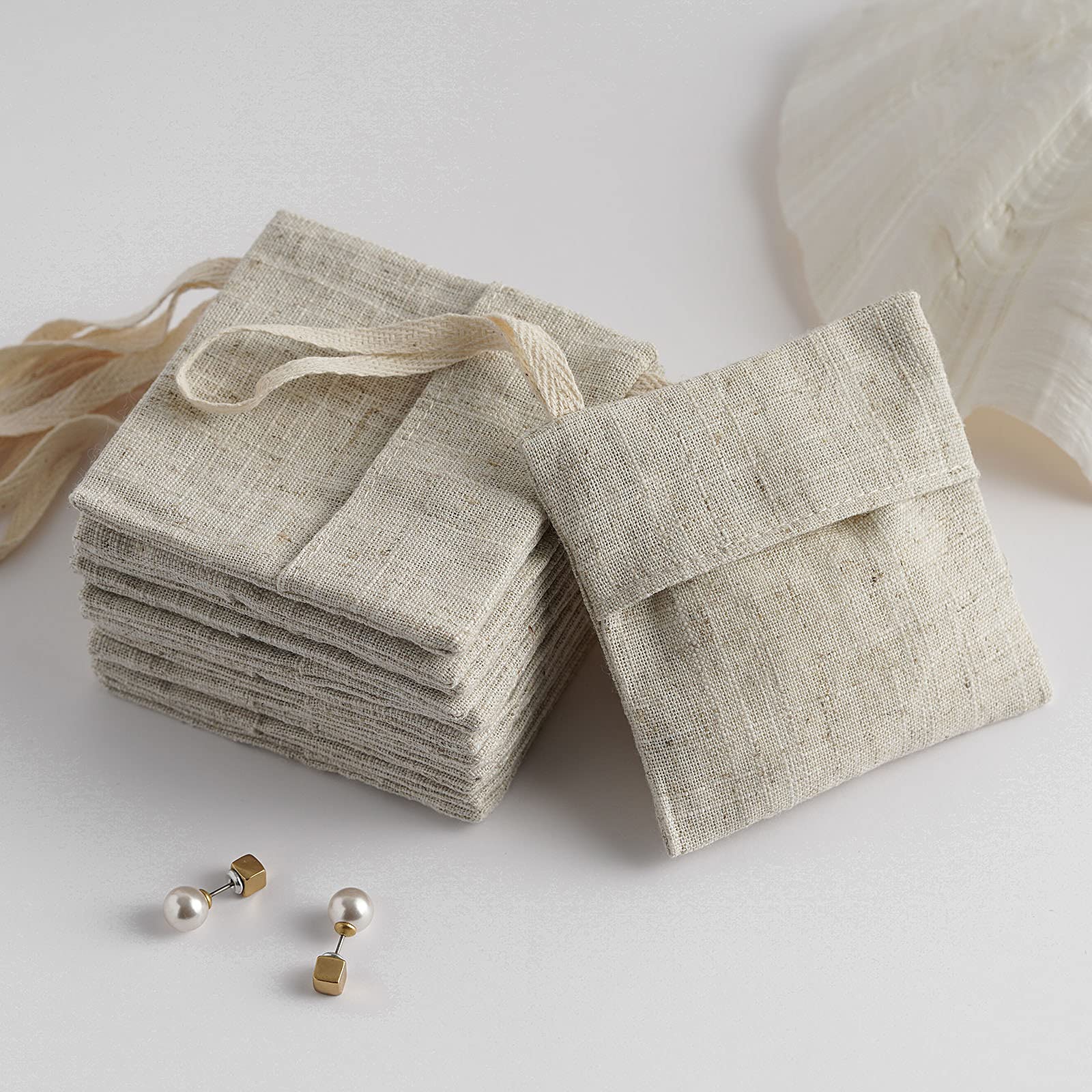 PandaSew 20pcs 8x8cm Linen Drawstring Jewelry Pouch Packaging Bag for Gift Necklace Earrings Rings