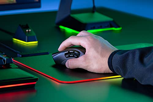 Razer Naga Pro - Modular Wireless Gaming Mouse with Interchangeable Side Panels (19 + 1 Programmable Buttons, Optical Mouse Switch, 20K DPI Focus+ Optical Sensor, 3 Swappable Side Plates) Black