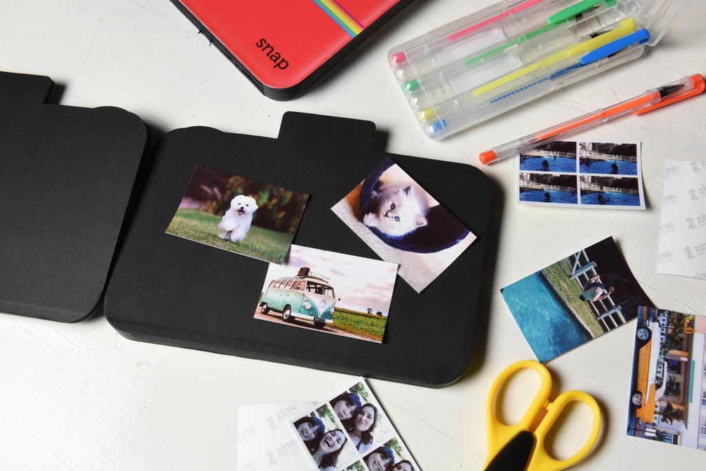 Polaroid Snap Themed Scrapbook Photo Album for 2x3 Photo Paper Pojects (Snap, Zip, Z2300) - Purple