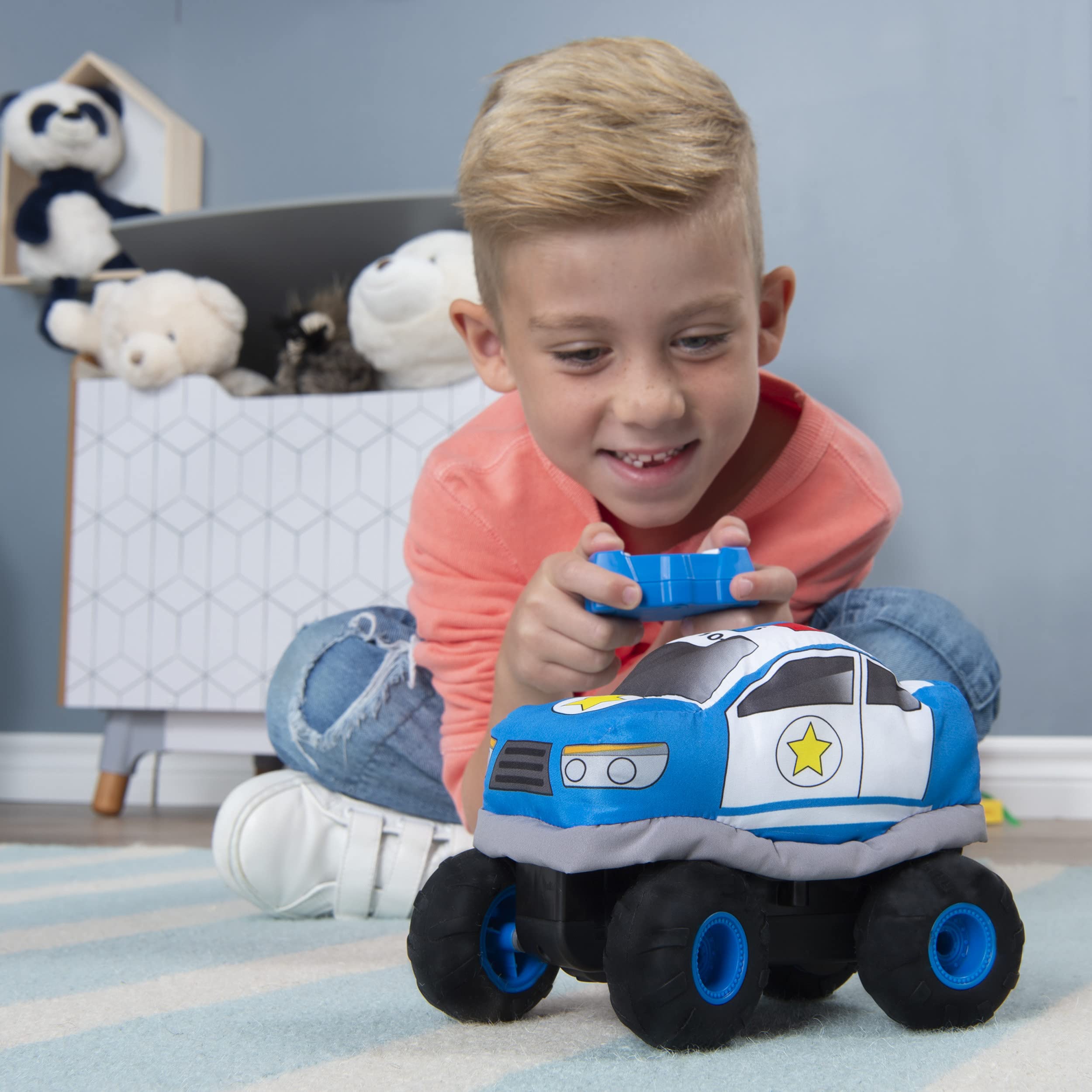 Spin Master Plush Power RC, Remote Control Police Car with Soft Body and 2-Way Steering, for Kids Aged 3 and Up