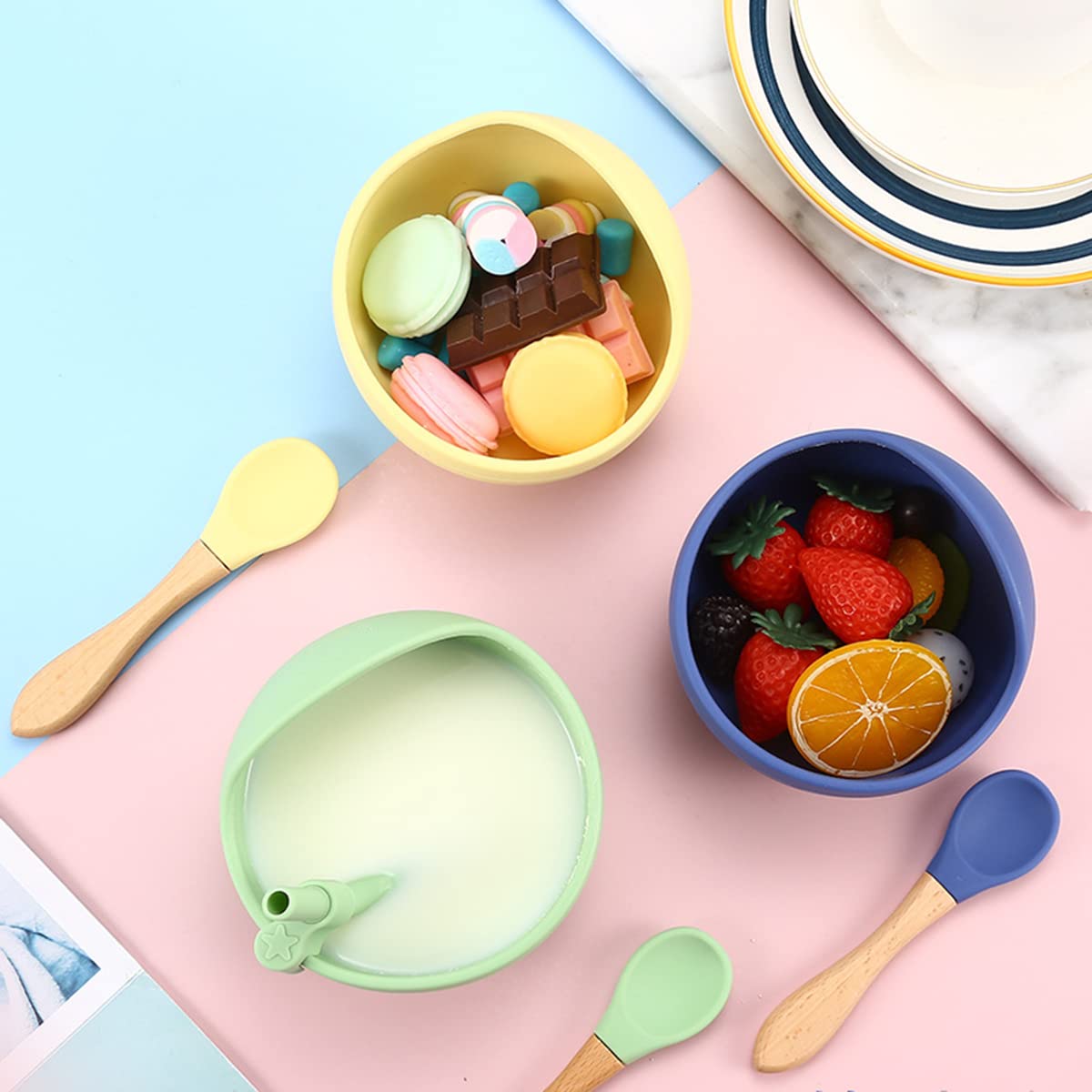 RUNDE Silicone Baby Feeding Set,Toddler Led Weaning Supplies with Suction Bowl Divided Plate Straw Sippy Cup,Bib,Spoon,Fork,Infant Self Feeding Eating Utensils (Pink),(TR-234)