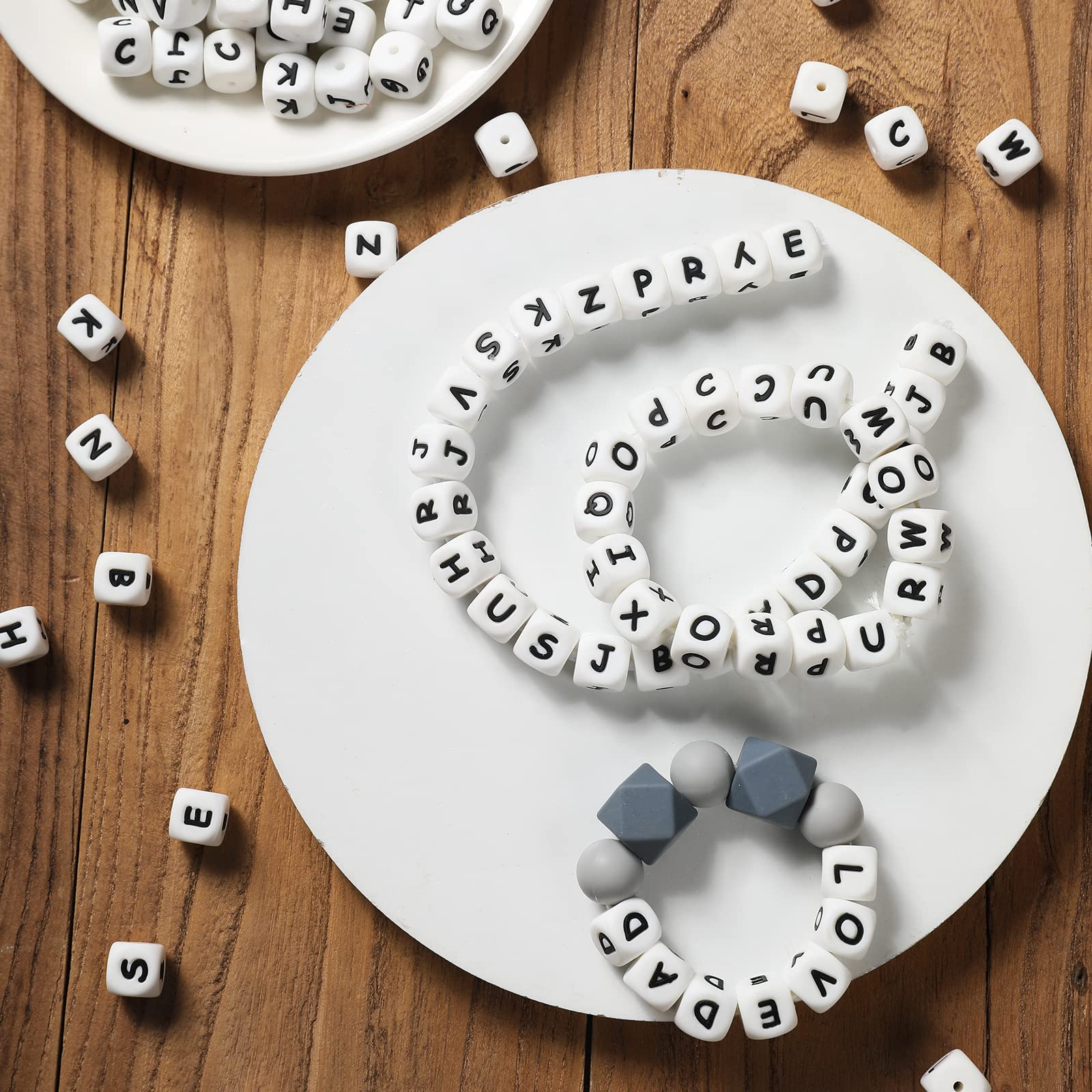 Promise Babe 104PC 12MM Letter Beads for DIY Necklace Bracelet Making Silicone Beads Baby Nursing Jewelry Accessory