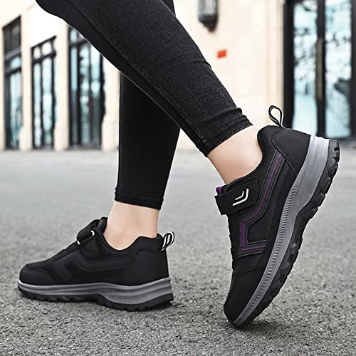 Women's Simple and Fashionable Flying Woven Round Head Solid Color Lightweight Breathable Soft Bottom Postal Shoes Women Black