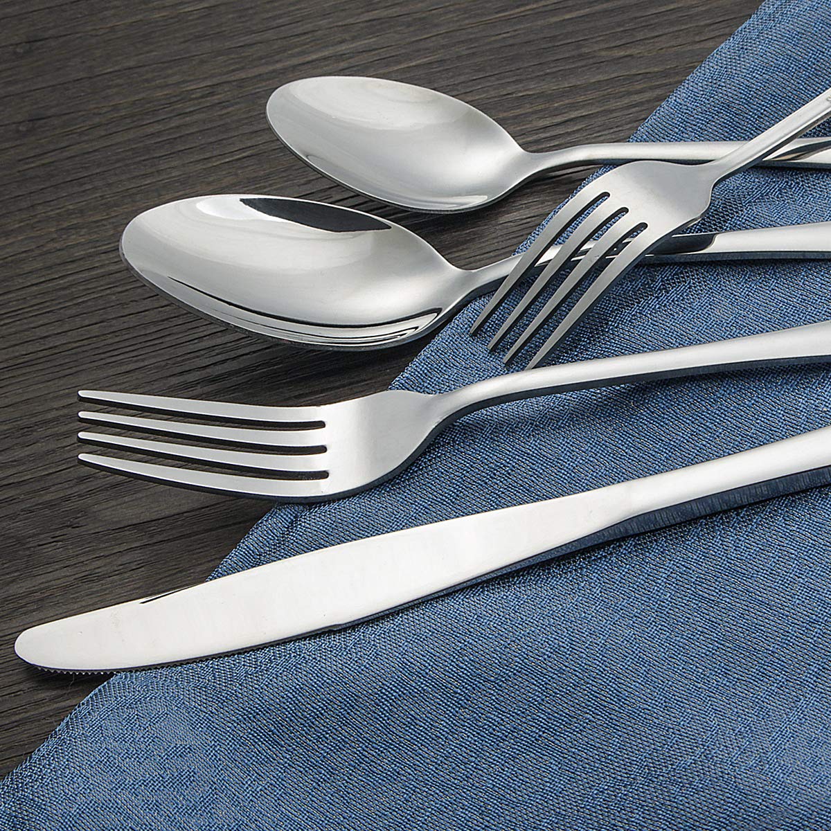 Wildone 30-Piece Silverware Flatware Cutlery Set, Stainless Steel Tableware Utensils Service for 6, Include Dinner Knives/Forks/Spoons, Mirror Polished, Dishwasher Safe