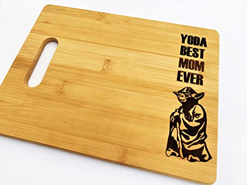 Yoda Best Mom Ever 8.5"x11" Engraved Bamboo Wood Cutting Board with Handle Star Wars Mother's Day Gift