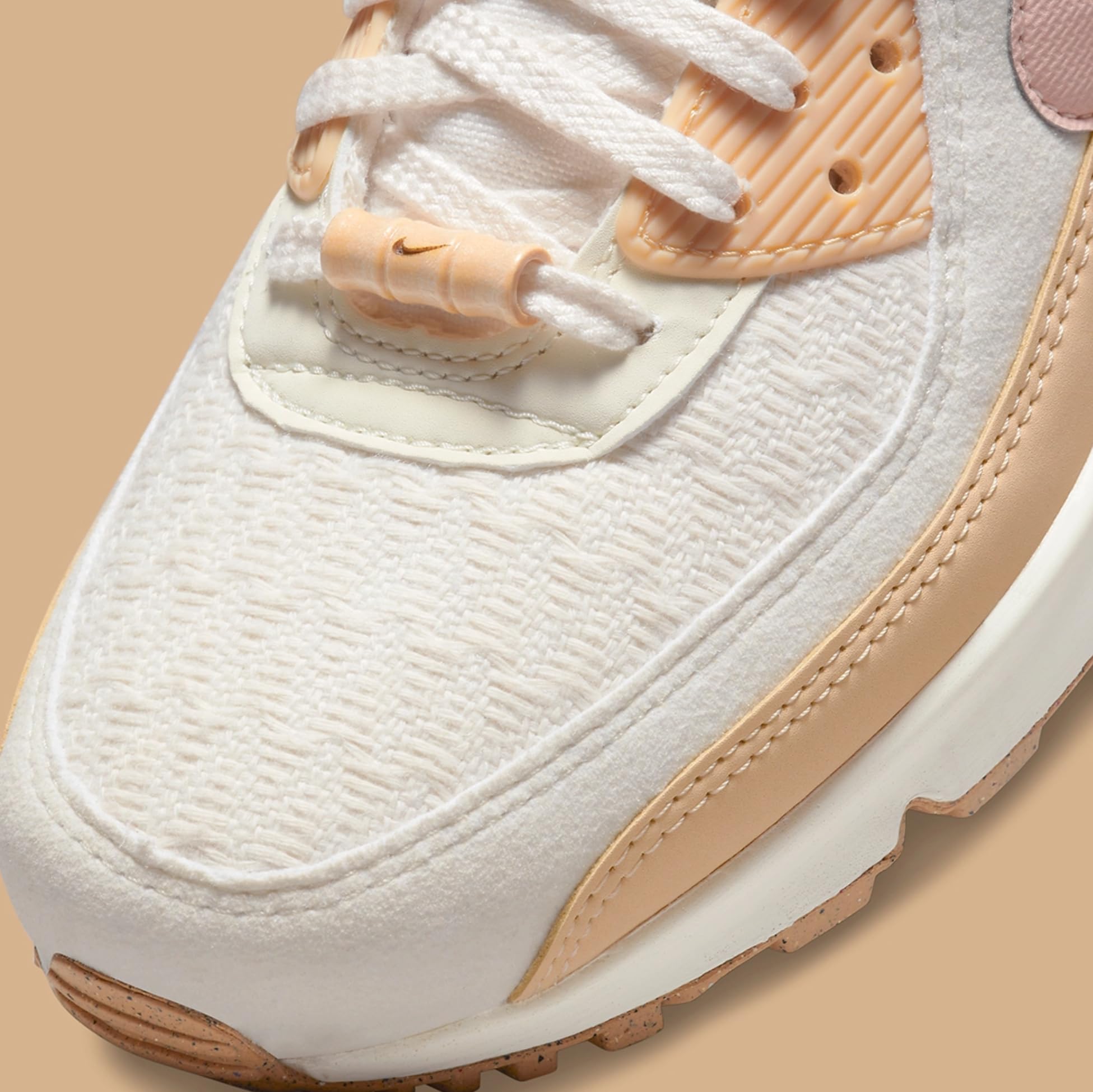 Nike Women's Air Max 90 Shoes, Sail/Phantom/White Onyx/Arctic, 8.5