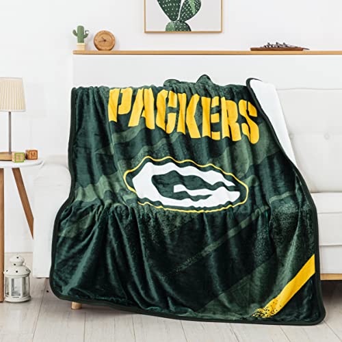 Northwest NFL Velocity Silk Touch Sherpa Throw Blanket, 50" x 60" Green Bay Packers