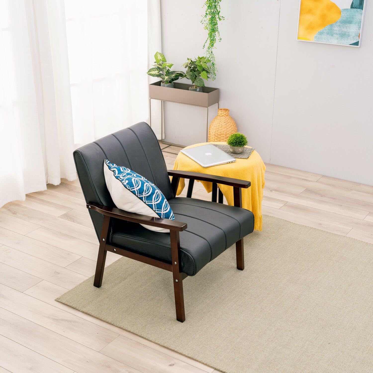 Panana Reception Retro Accent Chair Beech Wood Frame Armchair Occasional Living Room Reception Bedroom Balcony Conservatory Padded