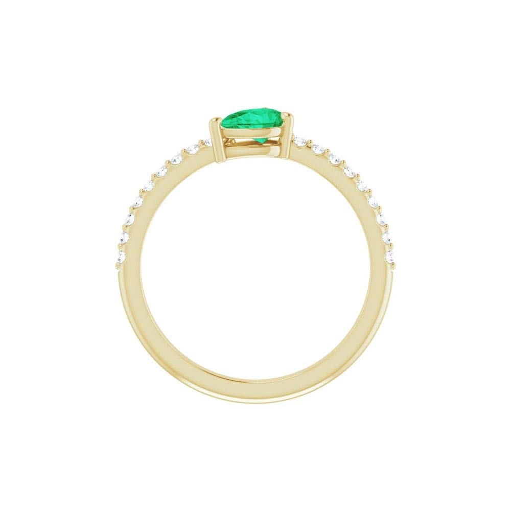 Solid 14k Yellow Gold Solitaire Created Emerald and 1/6 Cttw Diamond Ring Band (Width = 5.3mm) - Size 6.5