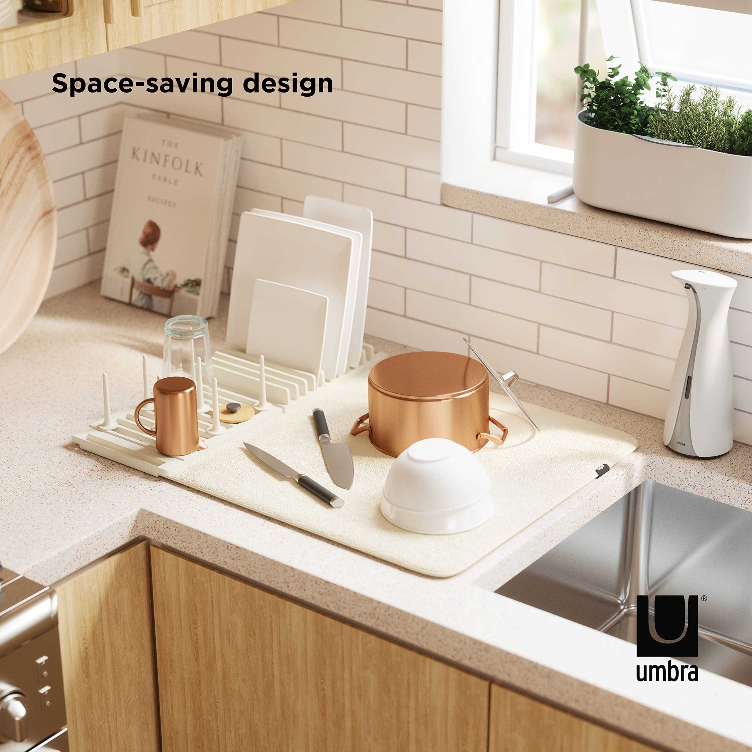 Umbra UDry Peg Drying Rack with Mat