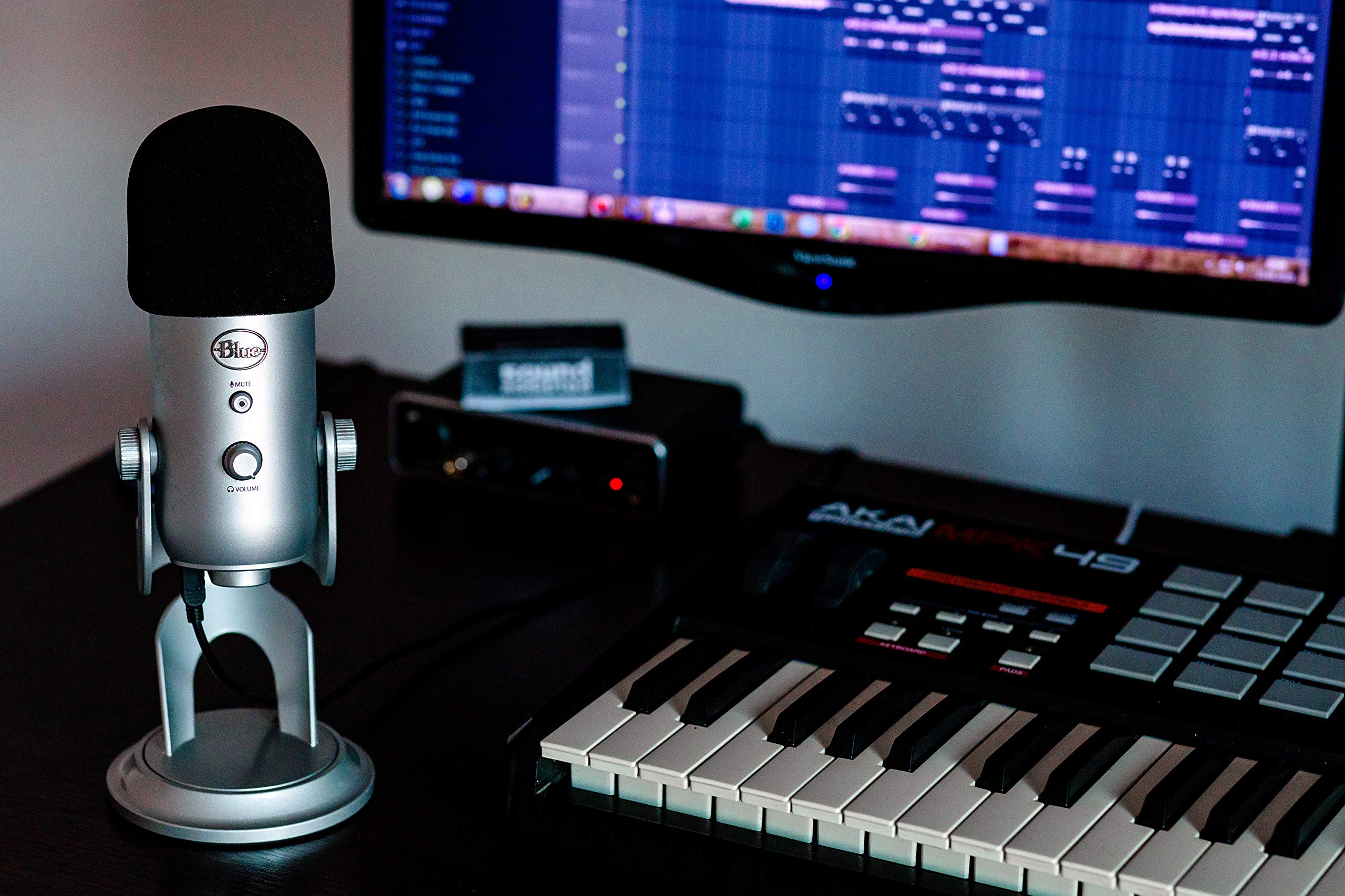 Sound Addicted - Foam Cover Windscreen for Blue Yeti mic's | Perfect fit for Yeti PRO Condenser Microphones