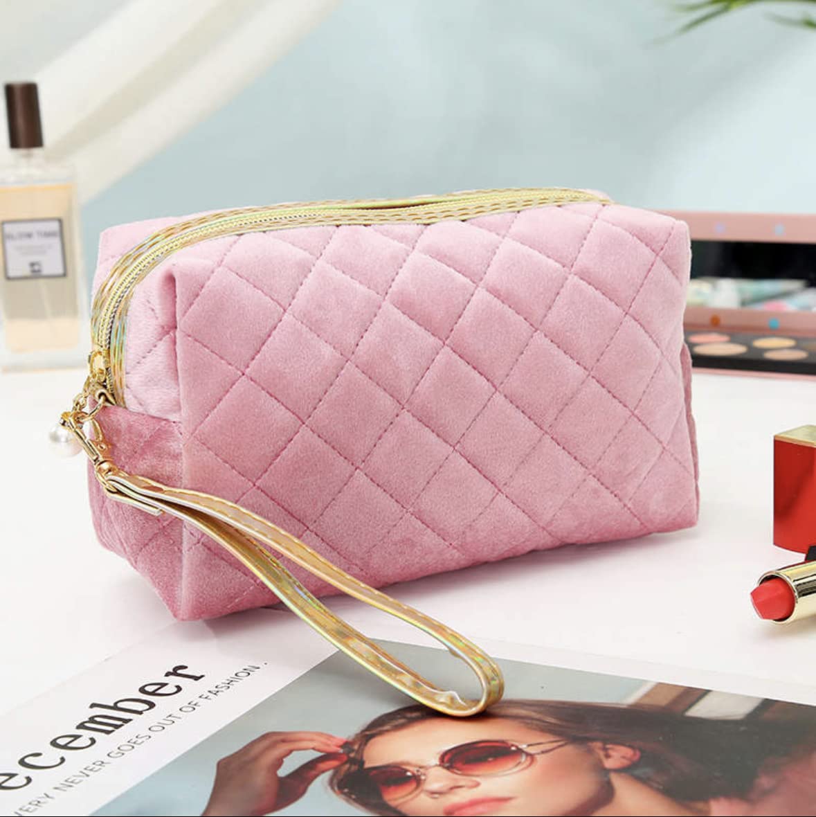 Olofty Quilted Cosmetic Bag- Travel Makeup Bag, Portable Fashion Makeup bag