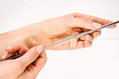 The Finest Pack of 5 Reusable Stainless Steel Straws with Case, BPA Free Metal Straws for Drinking cold Coffee, Beverages and Smoothies