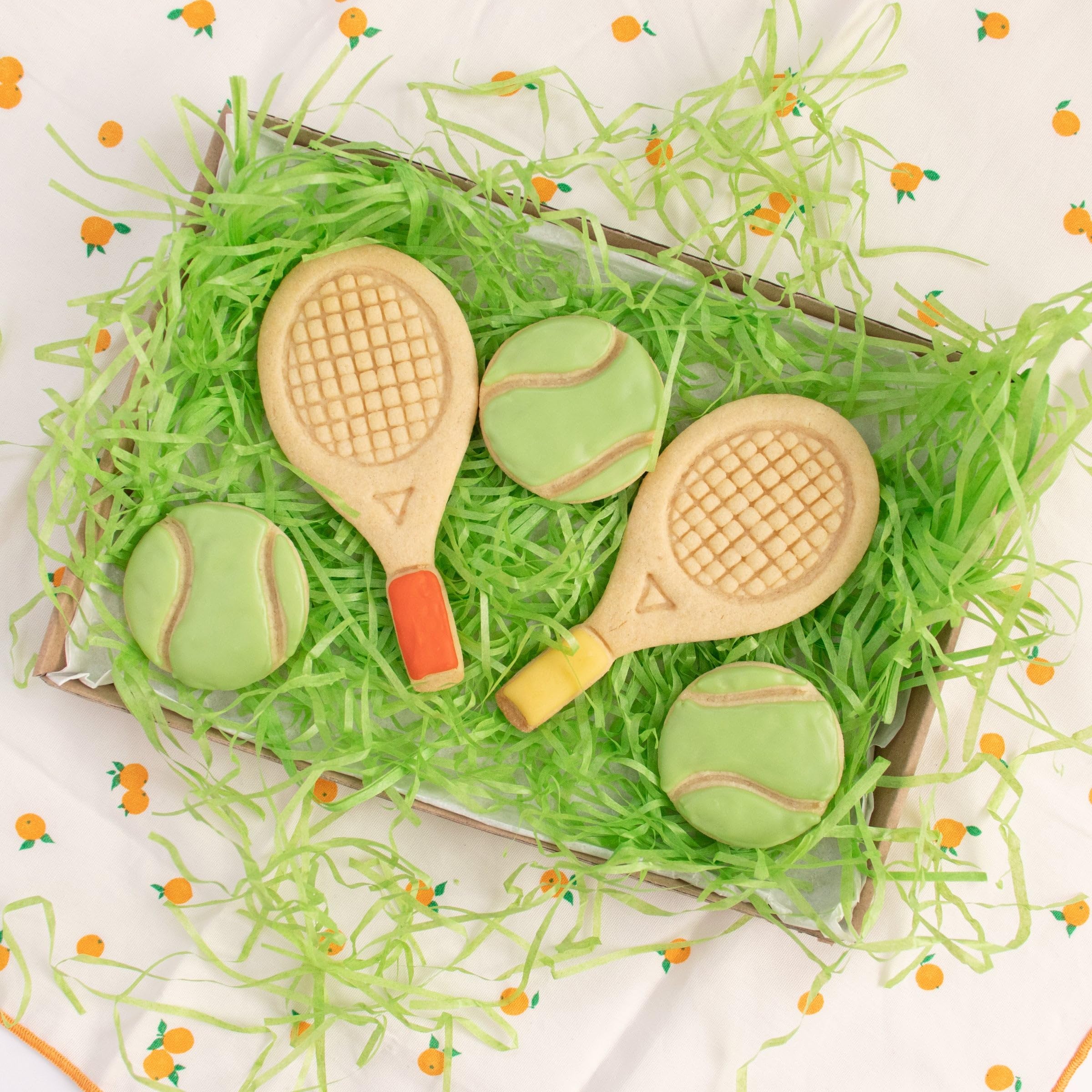 Tennis Racket and Ball cookie cutters, 2 pieces - Bakerlogy