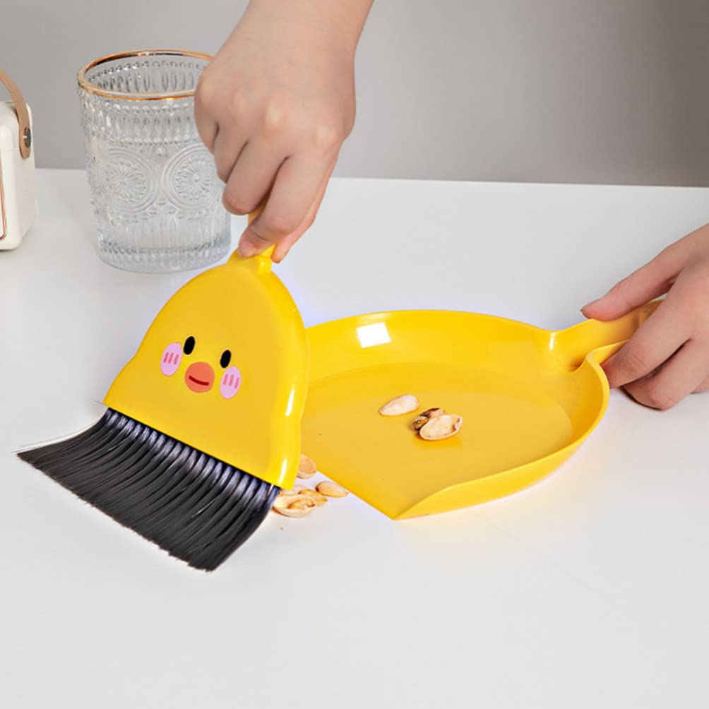 Zerodeko 2 Sets Mini Broom Set Small Broom and Dustpan Dust Broom Kids Trash Can Toys for Kids Mini Trash Cans Small Dustpan and Brush Desk The Pet Child Multifunction Suitcase