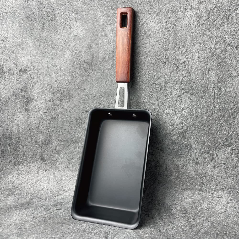 Terra Distribution Japanese Tamagoyaki Omelette Pan [ Made in Japan ] Pre-seasoned Carbon Steel Egg Frying Pan (Small (6.10’’x 3.74’’))