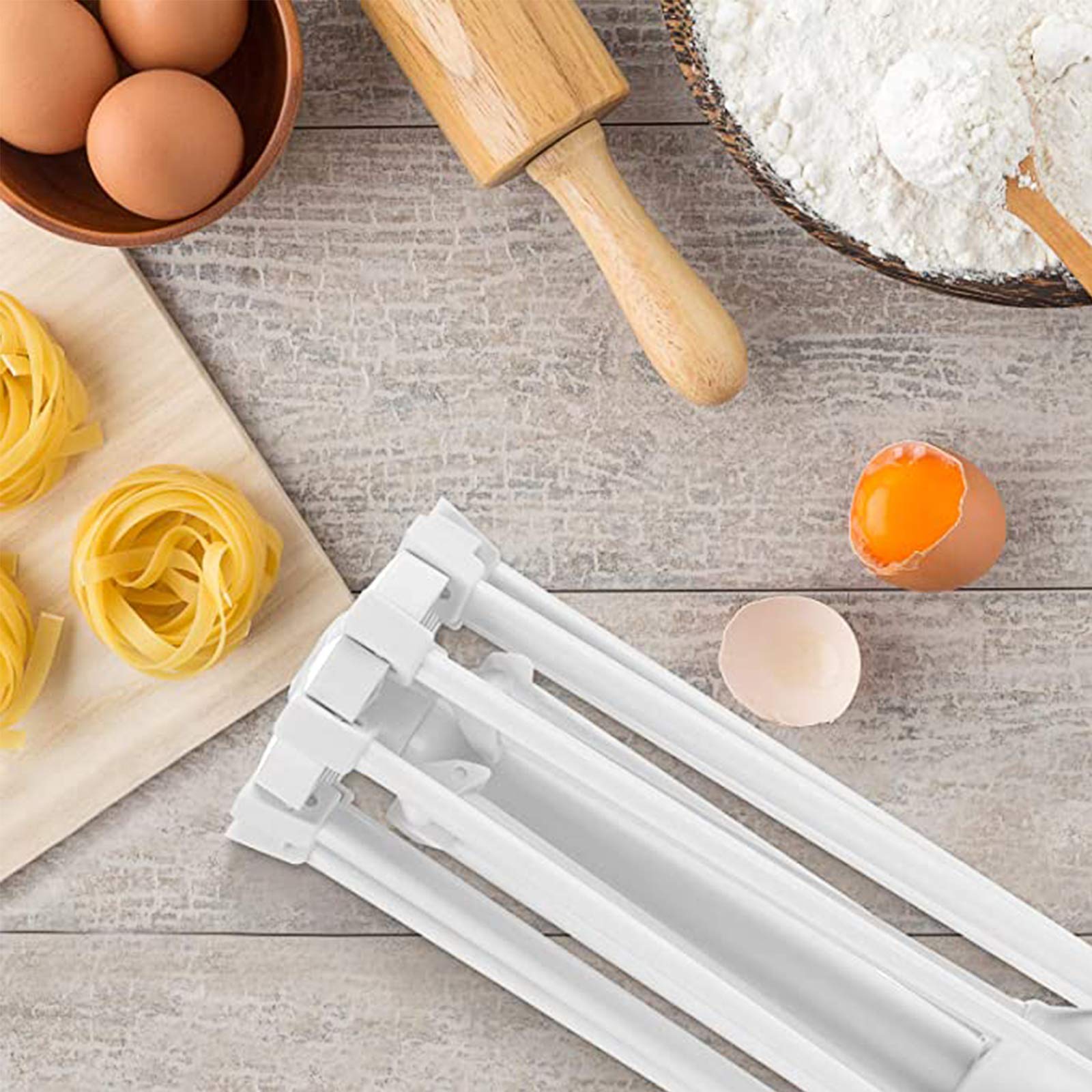 Pasta Drying Rack, 10 Arms Collapsible Plastic Spaghetti Stand Dryer Foldable Noodle Dryer Hanging Holder Plastic Pasta Tools Pasta Maker Accessories with Dough Scraper, Quick Set-Up, Easy Storage