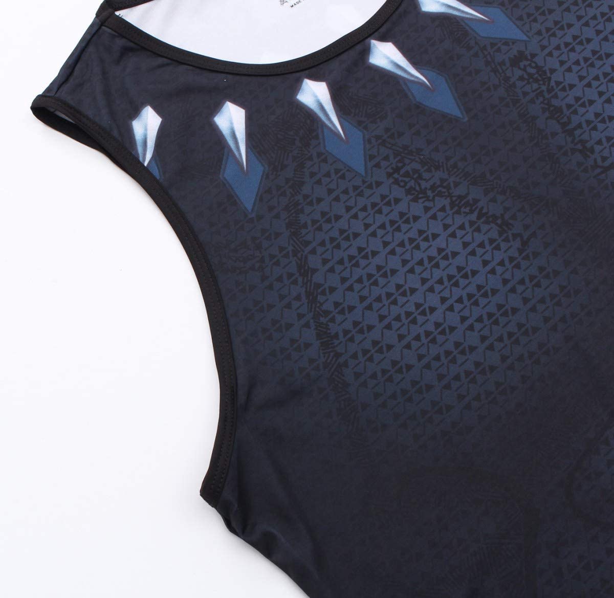 Red Plume Men's Muscle Tank Top Sleeveless T-Shirts Baselayer Tees Cool Dry Compression Shirts Running Sports Vest (Panther, L)