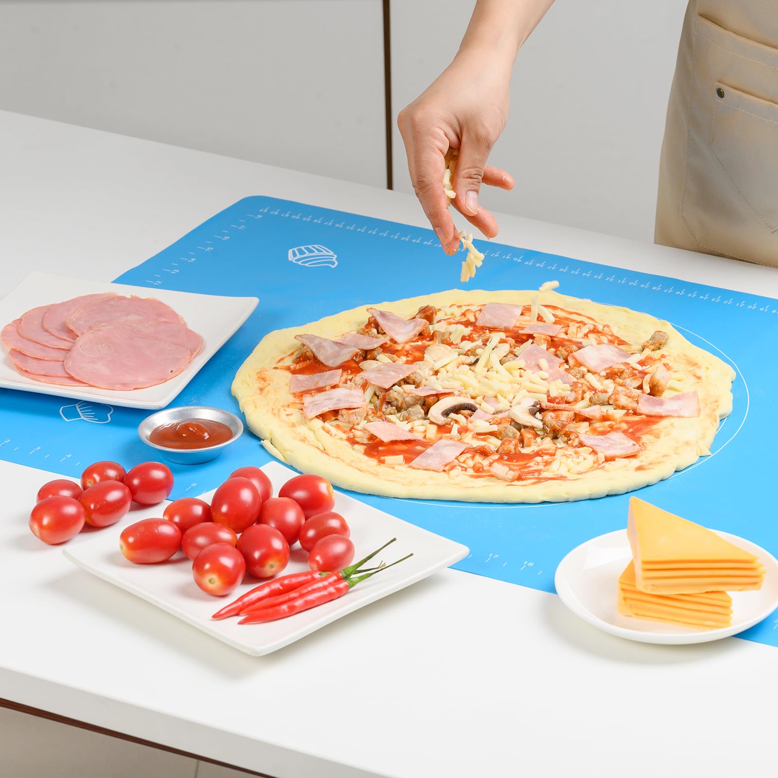 PARACITY Silicone Baking Mat, Pastry Mat with Measurements and Dough Scraper, Non-slip Non Stick Dough Mat, 25*18Inch Baking Supplies/Counter Mat for Kitchen, Fondant/ Pie Crust Mat for Making Pastry