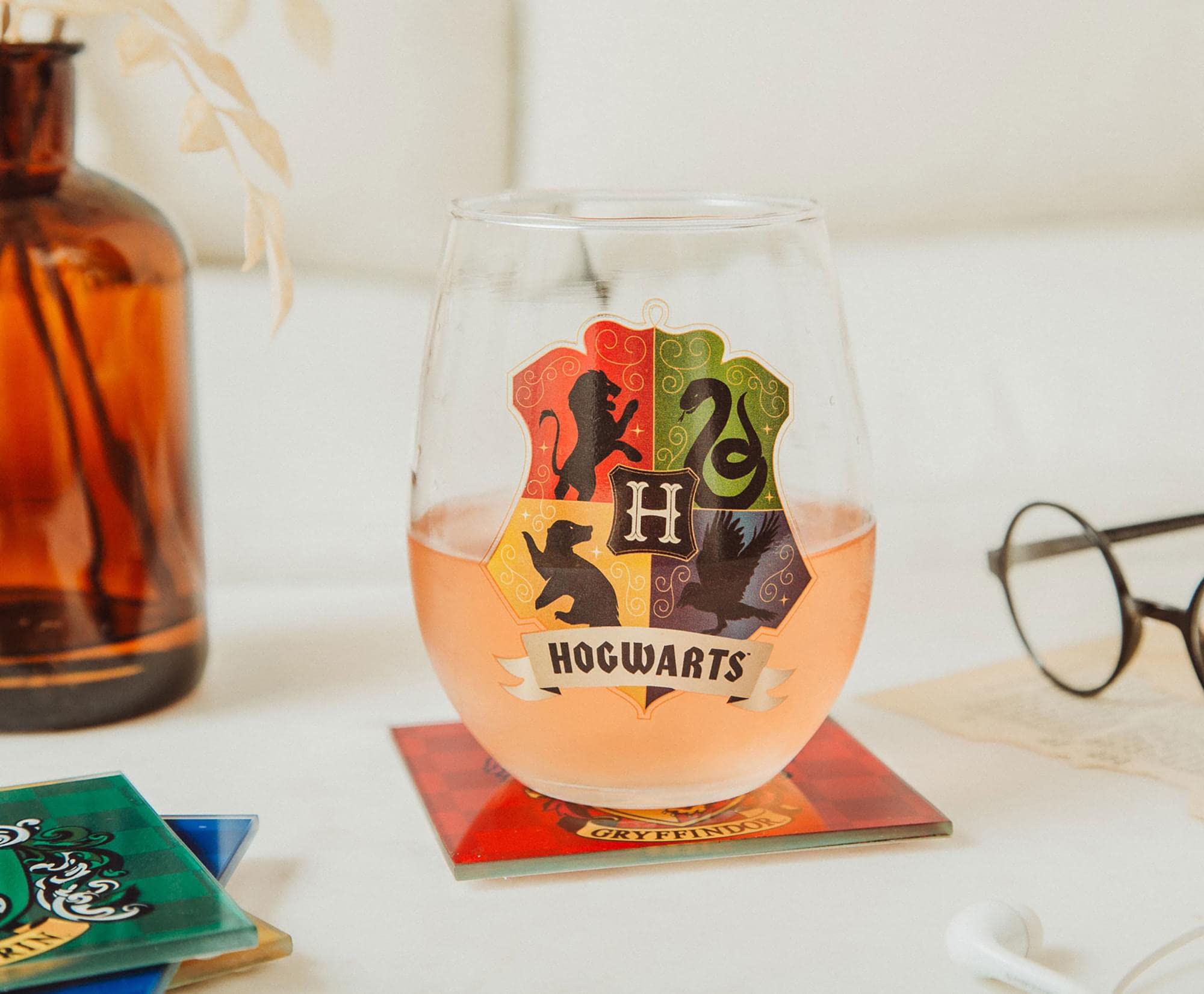 Silver Buffalo Harry Potter Hogwarts Crest 20-Ounce Stemless Wine Glass | Wizarding World Tumbler Cup For Mimosas, Cocktails