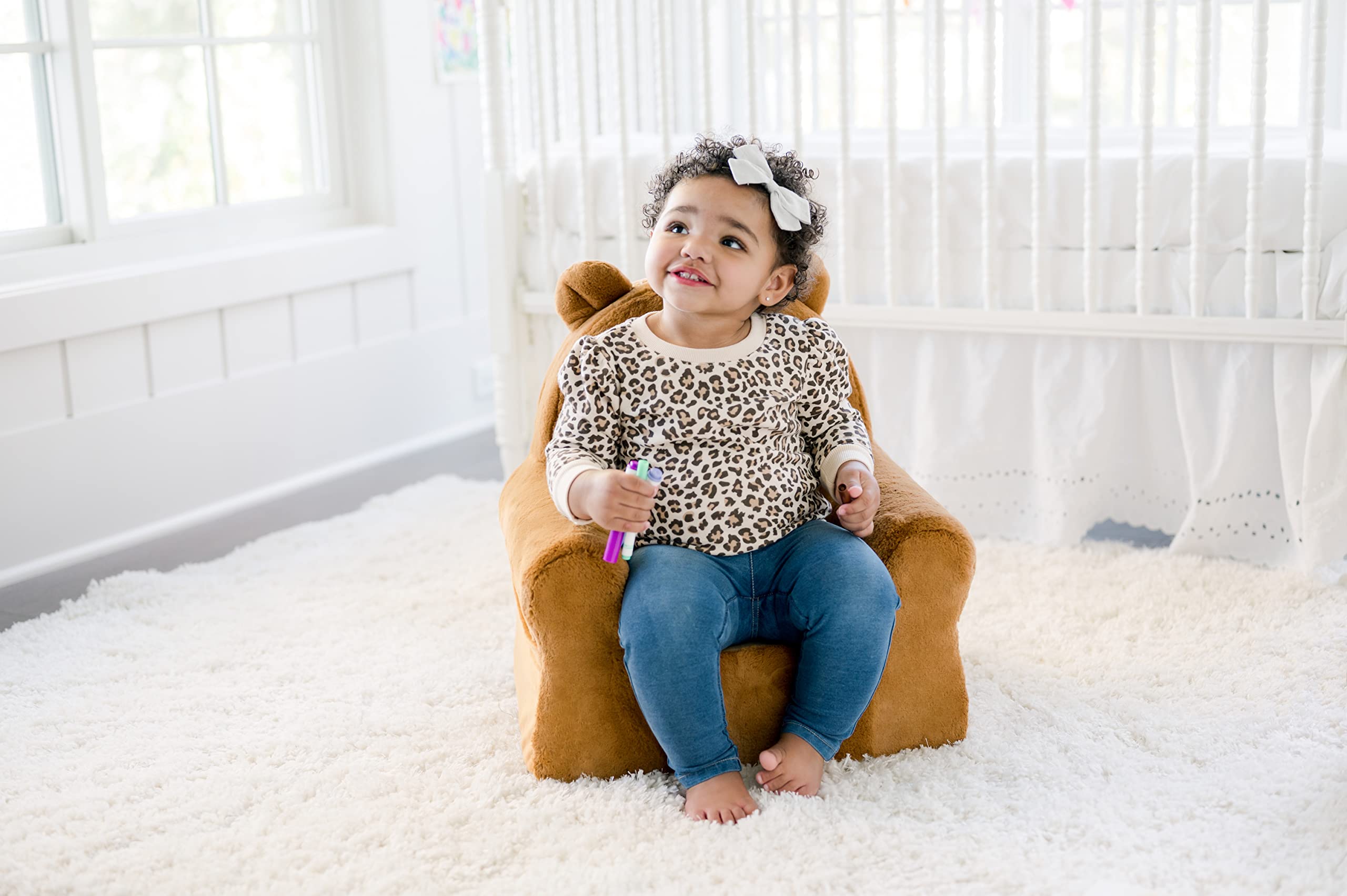 Soft Landing Animal Adventure Brown Sweet Seats, Premium and Comfy Toddler Lounge Chair with Carrying Handle & Side Pockets Bear