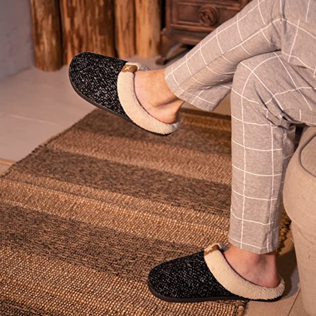 ULTRAIDEAS Mens Slip On Slippers, Sherpa Lined House Shoes with Memory Foam for Indoor Outdoor, Machine Washable (Space Black, Size 11-12)