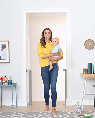 Skip Hop Retractable Mesh Baby Gate, Playview 52-Inch, Grey (Discontinued by Manufacturer)