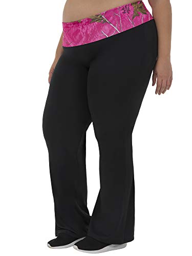 Realtree Women's Plus Size Yoga Pant, Black/Hot Pink Camo, 3X