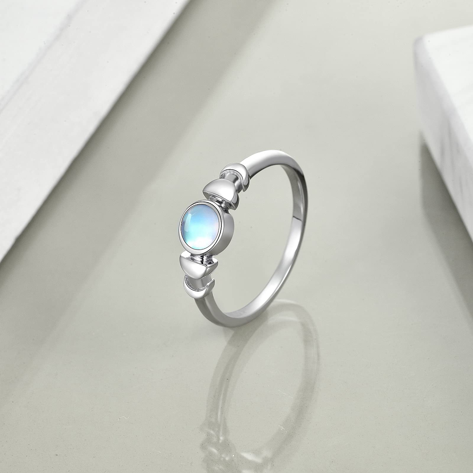 TIGER RIDER 925 Sterling Silver Moon Ring Moonstone Ring (US 8)