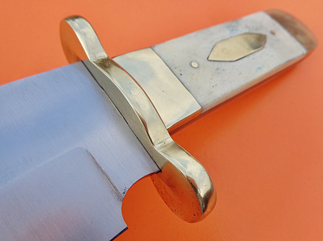 Poshland RG-200 Handmade 17 Inches High Carbon Steel Bowie Knife - Stained Bone & Brass Guard Handle